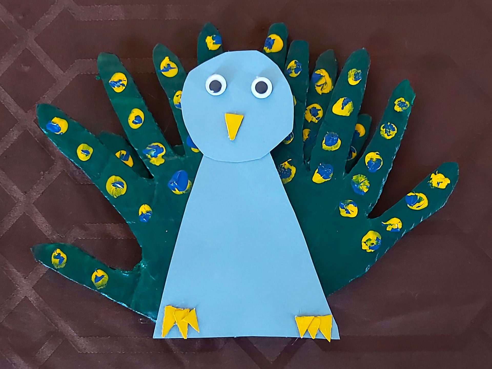 Handprint Peacock - Earth Rangers